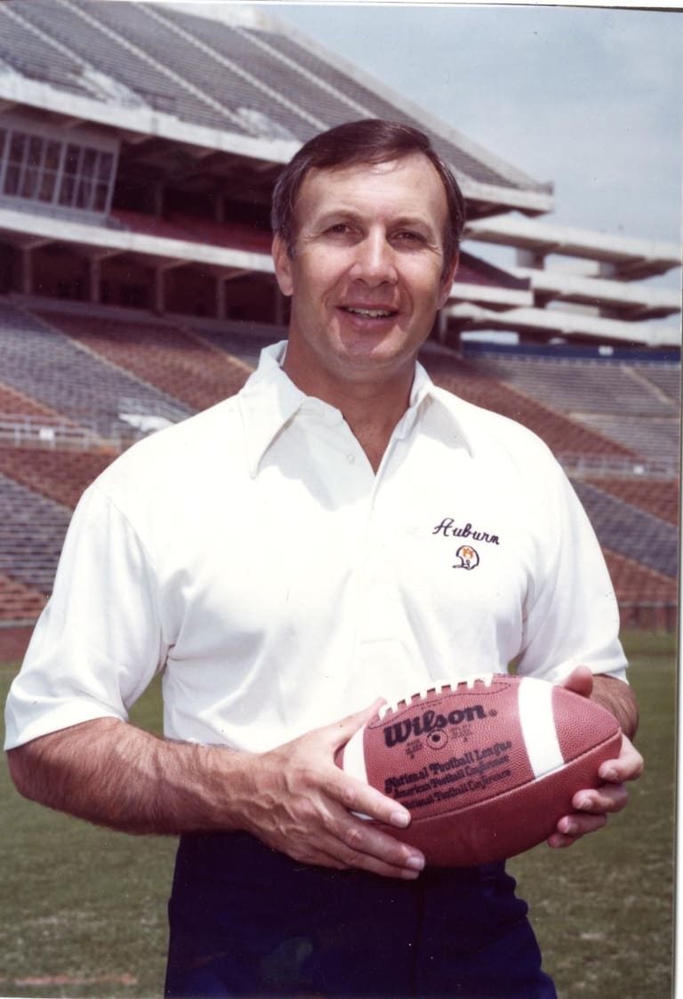 Pat Dye | Today in Auburn History